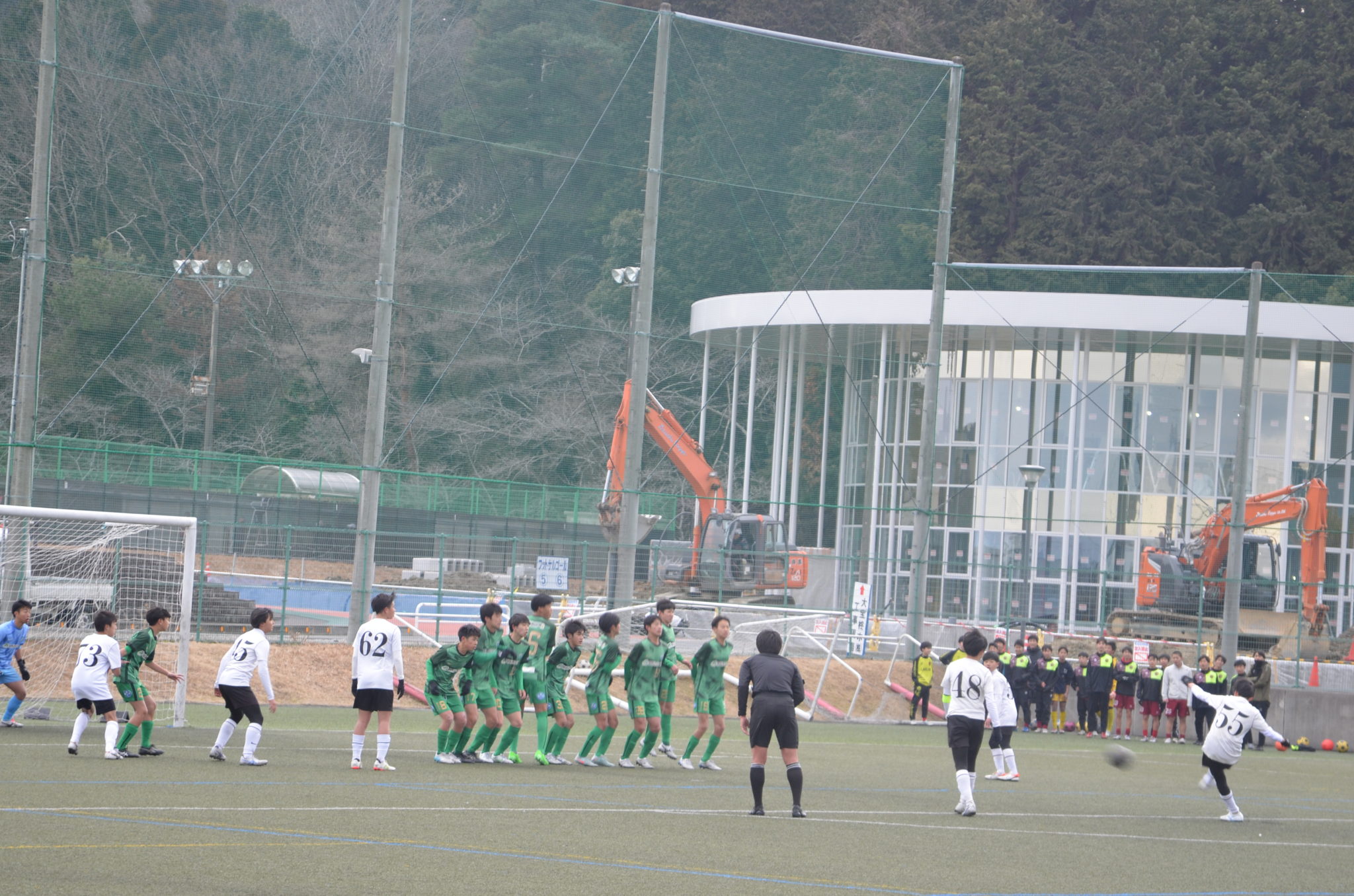 首位を走るMIOびわこ滋賀2ndに真っ向から挑んだLUA。互いに譲らずスコアレスドローに|SHIGA FOOTBALL NEWS vol38 ...